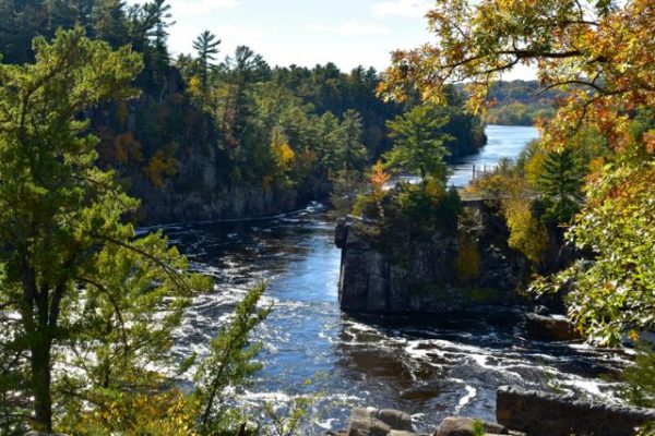 Hiking in Wisconsin’s Interstate Park – Twin Cities Outdoors